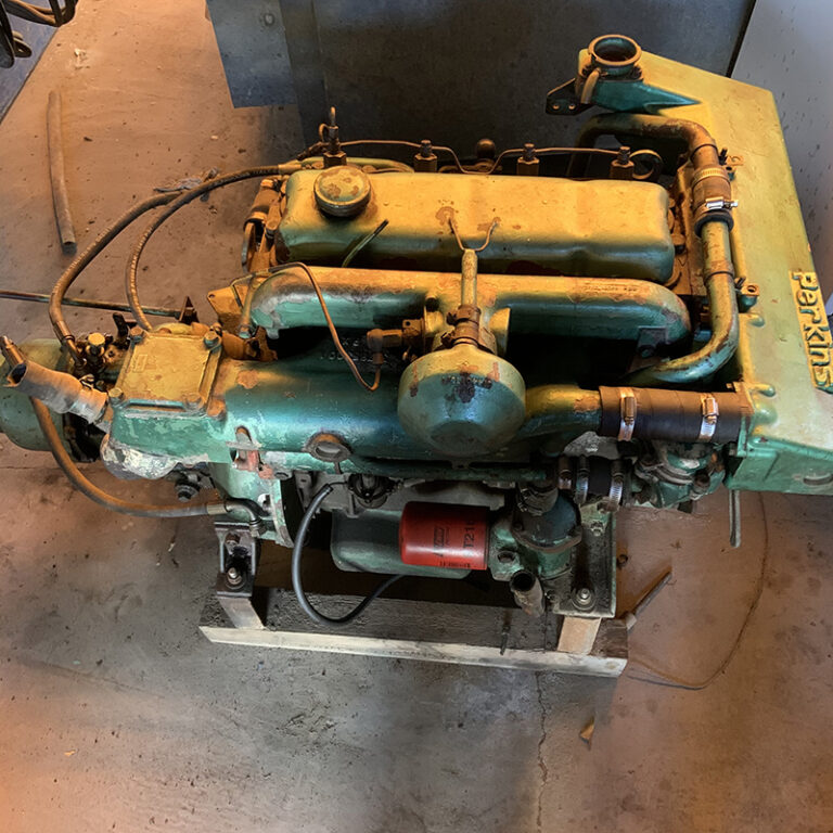PERKINS M90 Marine Diesel Engine With Gearbox – Elashrafi Energy